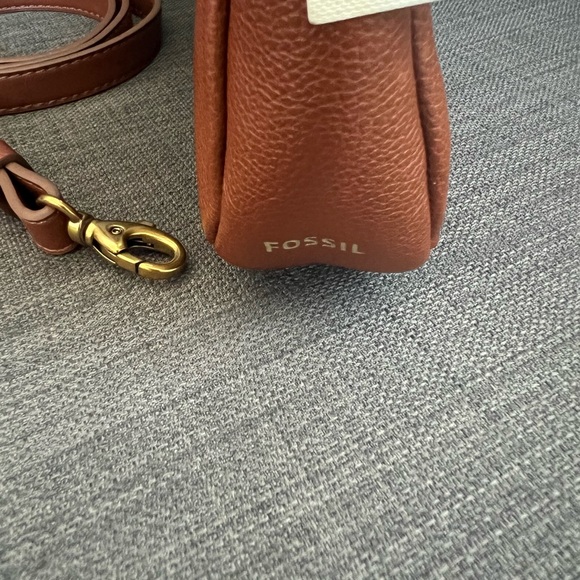 Fossil | Bags | Nwt Fossil Skylar Baguette Crossbody Shoulder Bag ...